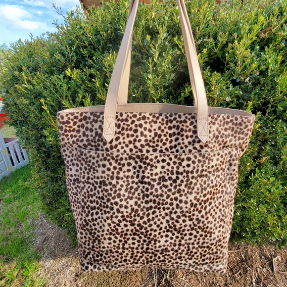 Madewell | Bags | Madewell Leopard Calf Hair Medium Transport Tote ...
